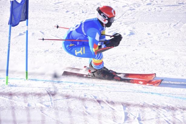 喜报｜辽宁职业学院在2025年辽宁省大学生高山滑雪锦标赛中勇夺佳绩-辽宁职业学院